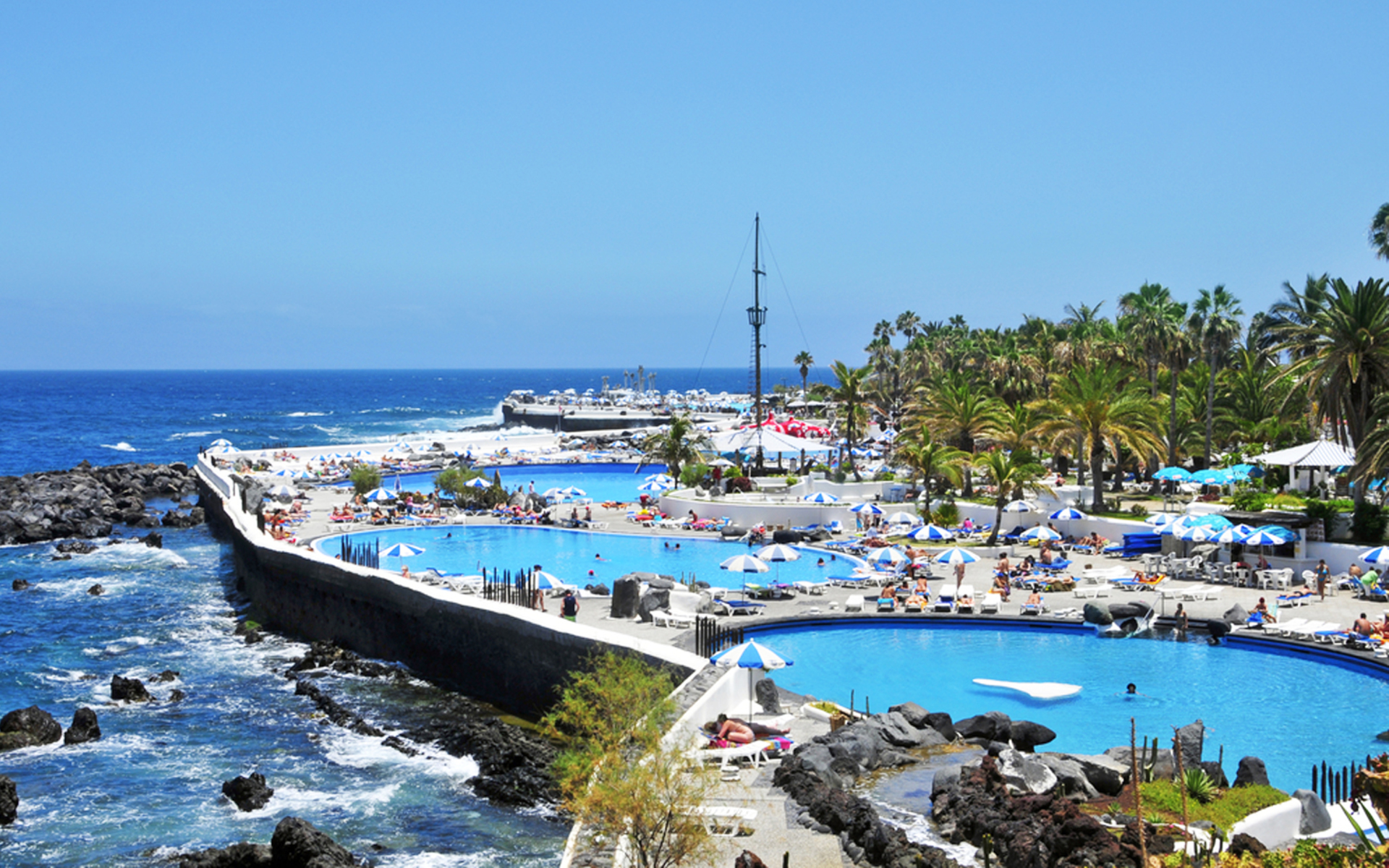Viaje de 4 noches en pensión completa a Tenerife Norte en Semana Santa Viaje de 4 noches en pensión completa a Tenerife Norte en Semana Santa